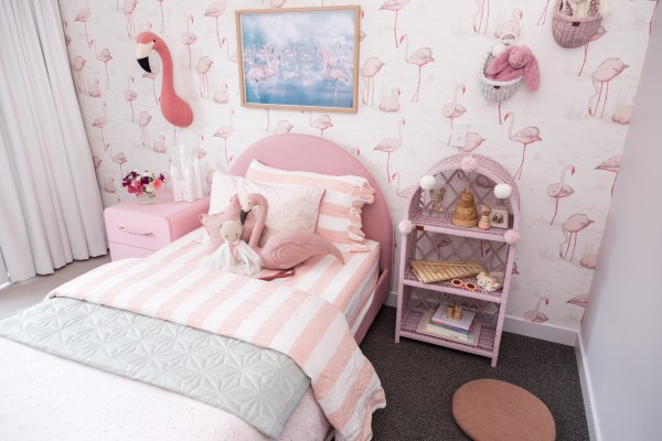 Pink Flamingo Themed Girls Bedroom – This Sweet Life